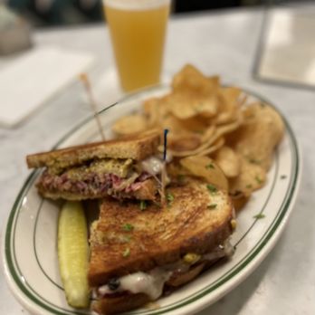 THE HAYDEN - Updated August 2024 - 1004 Photos & 470 Reviews - 4025 ...