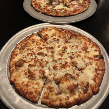 SOME GUYS PIZZA PASTA GRILL - Updated June 2024 - 232 Photos & 265 ...