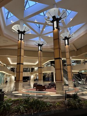 NORTHBROOK COURT - Updated November 2025 - 233 Photos & 151 Reviews ...