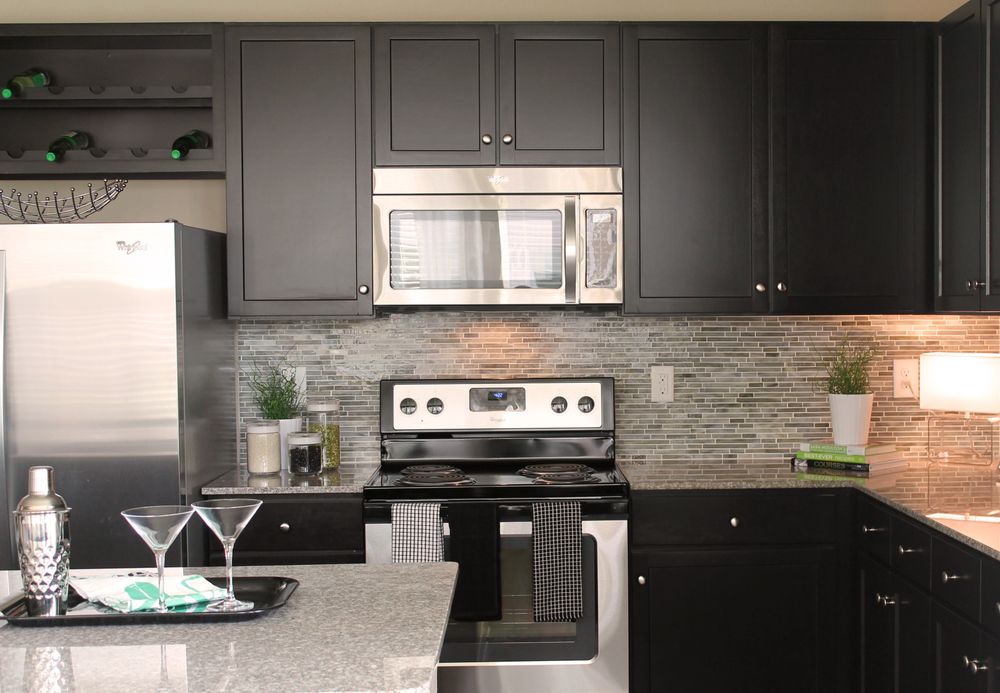 STONE POINTE - Updated May 2025 - 10 Photos - 15001 Potomac Heights ...