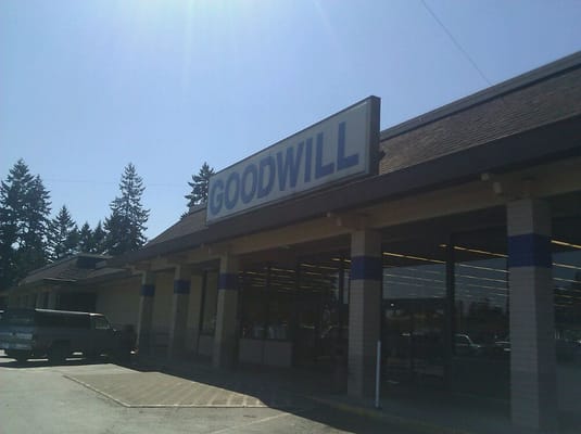 GOODWILL INDUSTRIES - Updated December 2025 - 17 Reviews - 14910 ...
