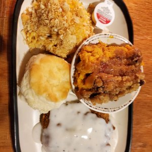 LAHA’S RED CASTLE HAMBURGERS - 48 Photos & 59 Reviews - 21 Lincoln Sq ...