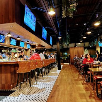 ODDS BAR & BISTRO - Updated May 2025 - 73 Photos & 29 Reviews - 1401 S ...