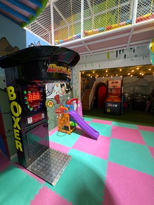FUNHOUSE FACTORY - Indoor Playcentre - 6641 Van Nuys Blvd, San Fernando ...