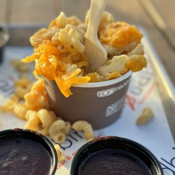 THE PROUD BIRD FOOD BAZAAR & EVENTS CENTER - Updated May 2025 - 1536 ...