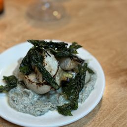 ETRA - Updated December 2025 - 279 Photos & 139 Reviews - 737 N Western ...