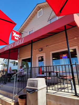 MOM’S DELI - Updated October 2025 - 104 Photos & 284 Reviews - 5425 ...