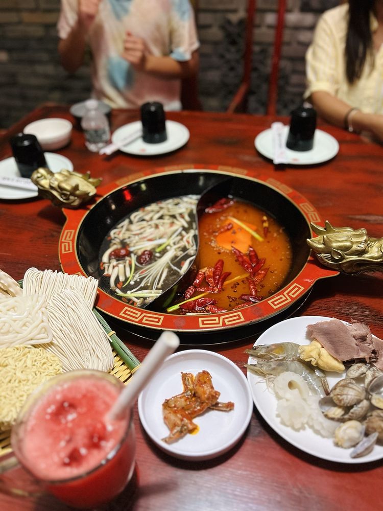 HOT POT 9 - Updated December 2025 - 421 Photos & 66 Reviews - 241 ...