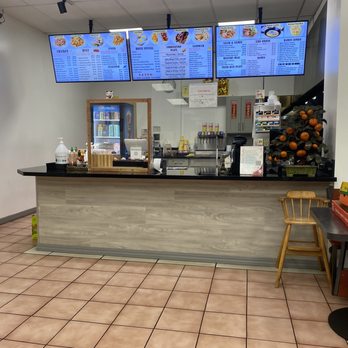 KOOLAU DRIVE INN - Updated June 2024 - 218 Photos & 106 Reviews - 47 ...