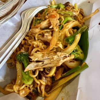 CAULDRON CHICKEN - Updated January 2025 - 120 Photos & 71 Reviews - 190 ...