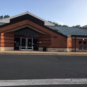 POHICK REGIONAL LIBRARY - 10 Photos & 12 Reviews - 6450 Sydenstricker ...