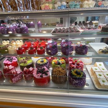 DIVAN BAKERY - Updated February 2025 - 101 Photos & 48 Reviews - 2017 ...