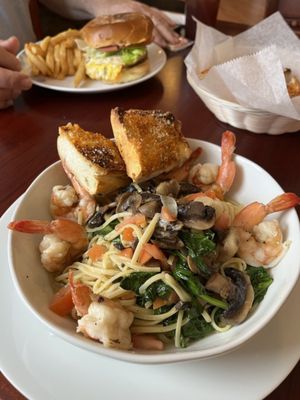 THREE BRIDGES CAFE - Updated August 2024 - 19 Photos & 18 Reviews - 430 ...