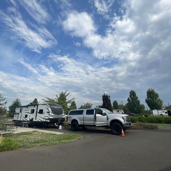 SOUTHERN OREGON RV PARK - Updated December 2025 - 55 Photos & 55 ...