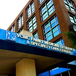 VENTURA COUNTY MEDICAL CENTER - 66 Photos & 86 Reviews - 3291 Loma ...