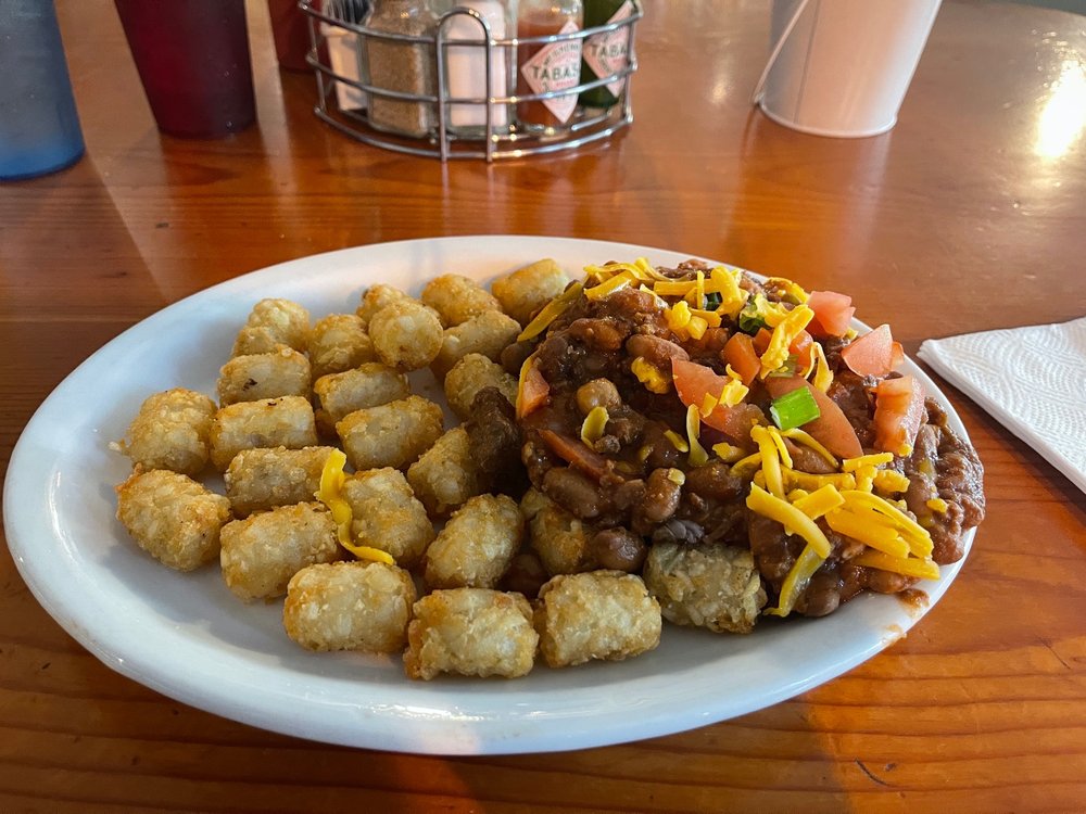 TRIANGLE INN - Updated August 2025 - 26 Photos & 23 Reviews - 8770 N ...