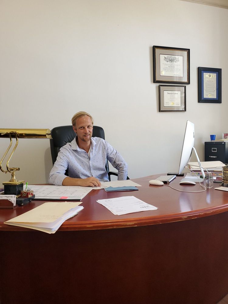 PATRICK E SMITH ATTORNEY AT LAW - Updated October 2025 - 112 E Chapman ...