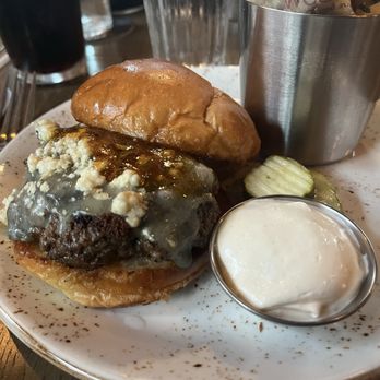 RED COW WAYZATA - Updated August 2025 - 62 Photos & 70 Reviews - 881 ...