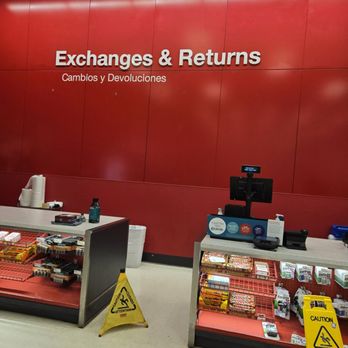 TARGET - Updated December 2025 - 56 Photos & 93 Reviews - 3280 R St ...