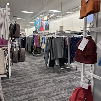 TARGET - Updated December 2025 - 352 Photos & 165 Reviews - 18305 ...