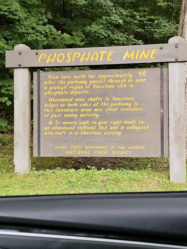 MERIWETHER LEWIS BURIAL MONUMENT - 51 Photos - Meriwether Lewis Park Rd ...