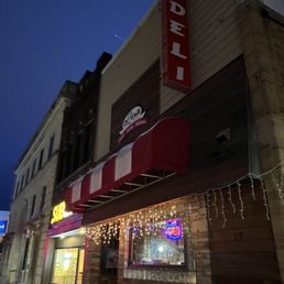 CT’S DELI - Updated July 2025 - 88 Photos & 128 Reviews - 17 N Brown St ...