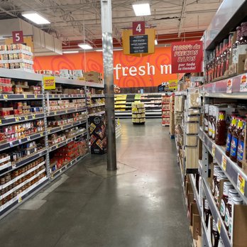 Are Dogs Allowed Inside Food 4 Less