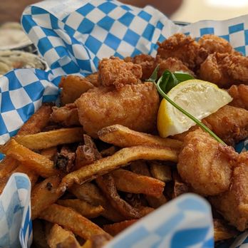 NED’S NEW ENGLAND DECK - 155 Photos & 118 Reviews - 10655 Fairfax Blvd ...