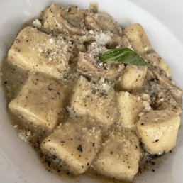 CANO RESTAURANT - Updated July 2024 - 242 Photos & 80 Reviews - 1108 St ...