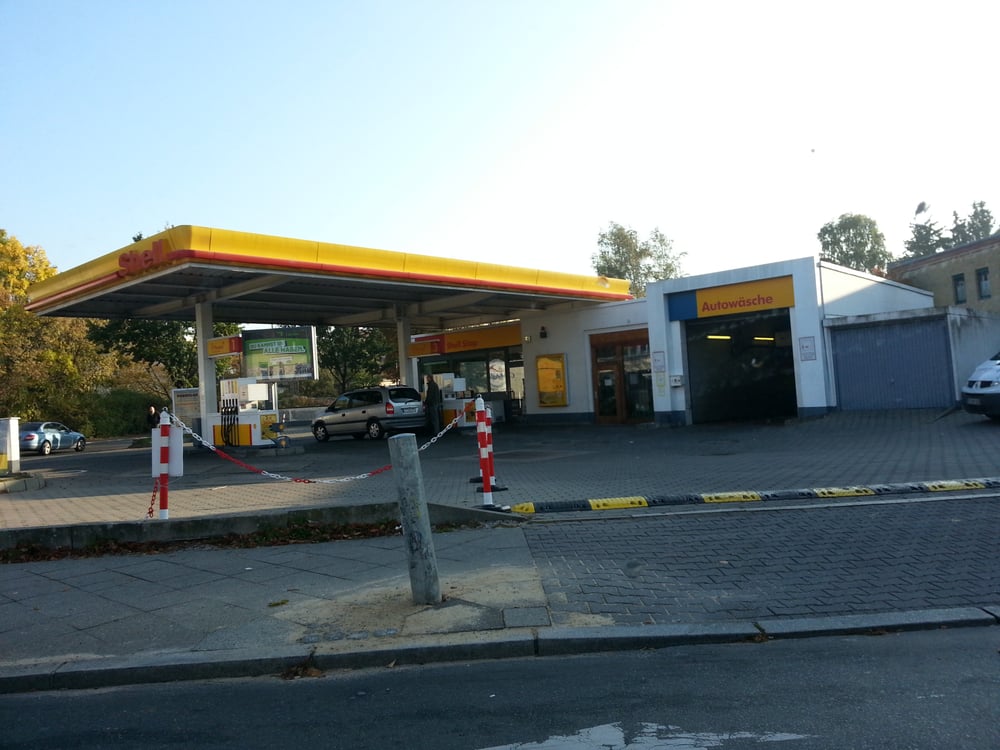 SHELL STATION - Updated June 2024 - Buckower Damm 225, Berlin, Germany ...