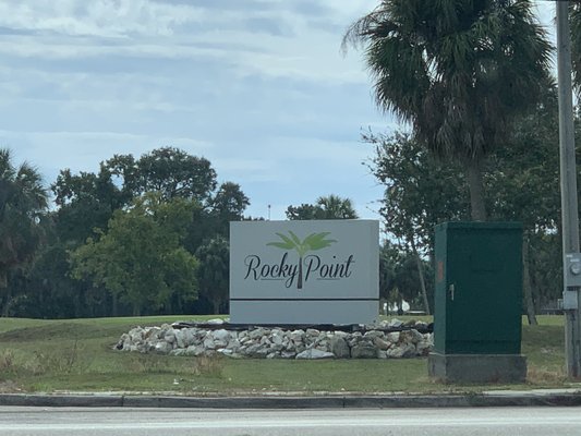 ROCKY POINT GOLF COURSE - 15 Photos & 41 Reviews - Golf - 4151 Dana ...