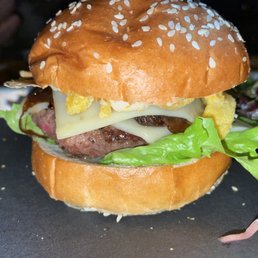 CHOMP KITCHEN AND DRINKS - Updated June 2025 - 334 Photos & 251 Reviews ...