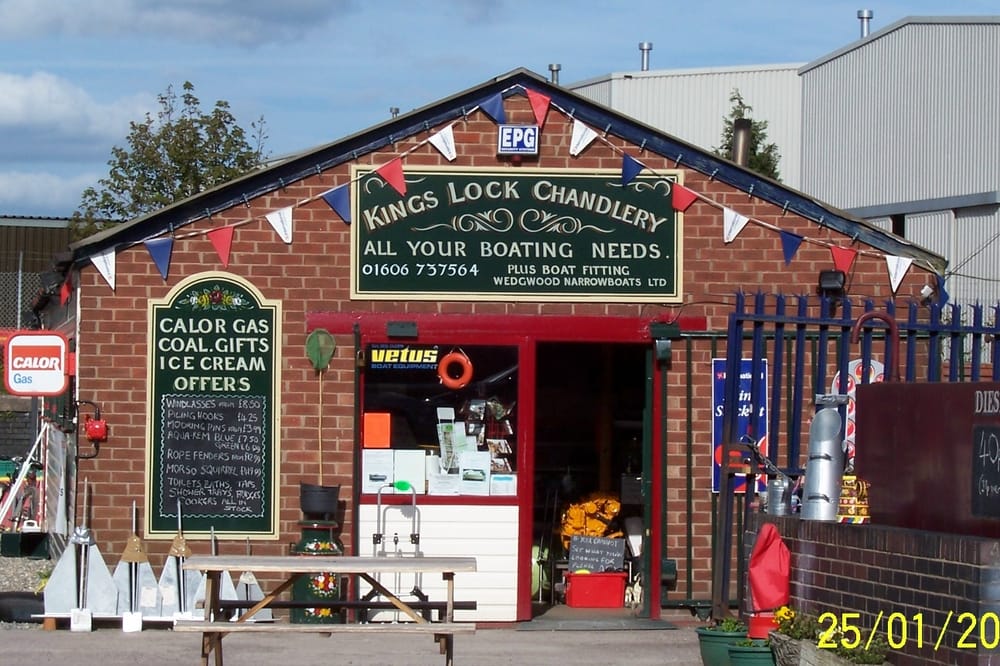 KINGS LOCK CHANDLERY - Updated August 2025 - Booth Lane, Middlewich ...