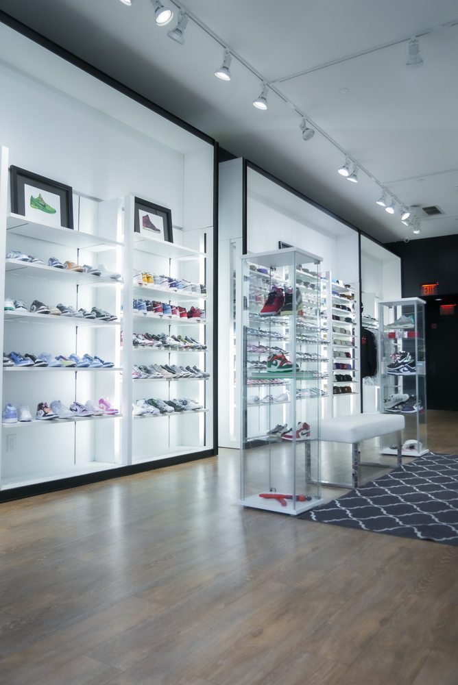 THE GALLERIA MONTCLAIR - Updated January 2026 - 11 Photos - 5060 N ...