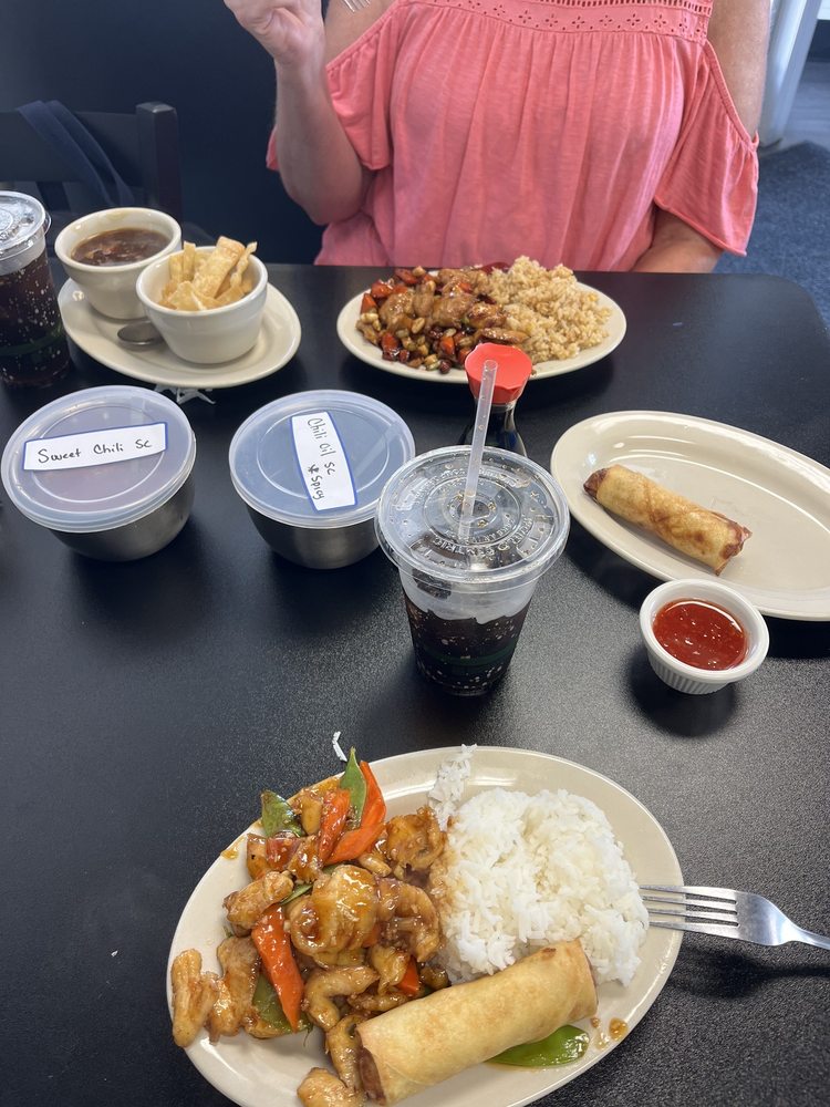 BLUE DRAGON - 1722 W Broadway Ave, Maryville, Tennessee - Chinese ...