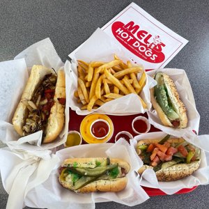 MEL’S HOT DOGS - 320 Photos & 296 Reviews - Hot Dogs - 4136 E Busch ...