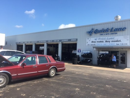 TRI-COUNTY FORD - Updated December 2025 - 23 Photos & 22 Reviews - 108 ...