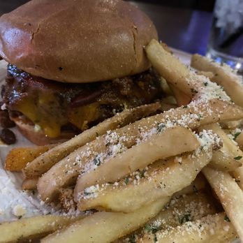 COWBELL BURGER & WHISKEY BAR - 735 Photos & 819 Reviews - 201 N Tryon ...