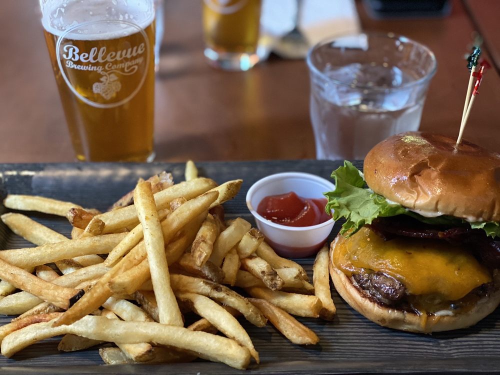 BELLEVUE BREWING COMPANY - SPRING DISTRICT BREWPUB - 68 Photos & 32 ...