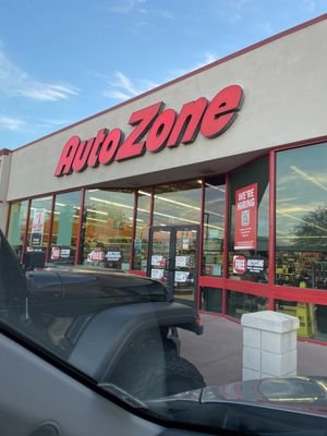 AUTOZONE AUTO PARTS - Updated February 2026 - 15 Photos & 43 Reviews ...