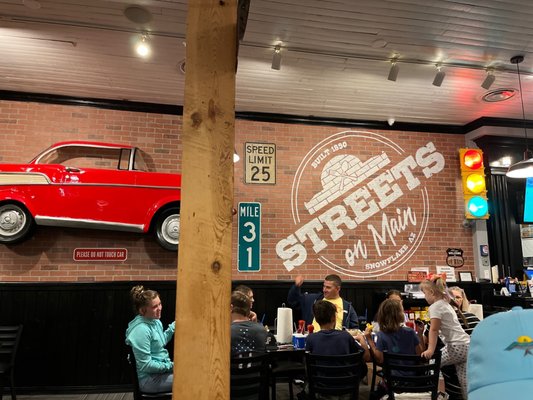 STREETS ON MAIN - Updated July 2024 - 137 Photos & 102 Reviews - 123 ...