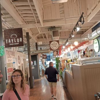 EASTON PUBLIC MARKET - Updated December 2025 - 218 Photos & 115 Reviews ...