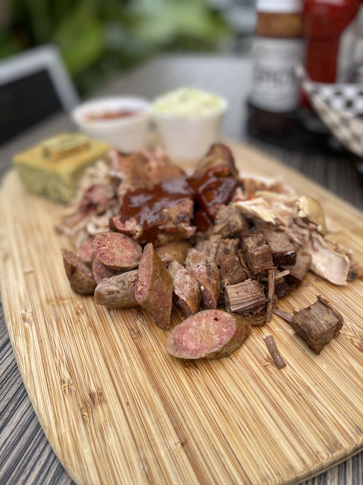 BEACH PIT BBQ - 424 Photos & 813 Reviews - 1676 Tustin Ave, Costa Mesa ...