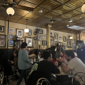 CAFFÉ VITTORIA - Updated June 2024 - 1367 Photos & 1234 Reviews - 296 ...