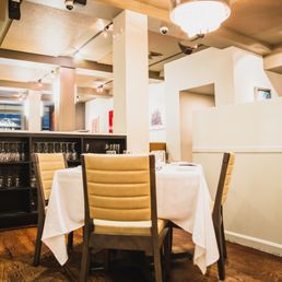 PREZZA - Updated December 2024 - 274 Photos & 455 Reviews - 24 Fleet St ...