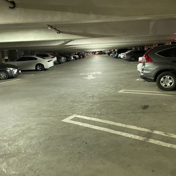Old Sacramento Parking Garage