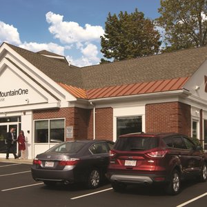 HARBORONE BANK - Updated May 2025 - 43 Reviews - 443 Belmont St ...