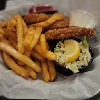 FLIX BREWHOUSE - Updated January 2026 - 139 Photos & 191 Reviews - 8590 ...