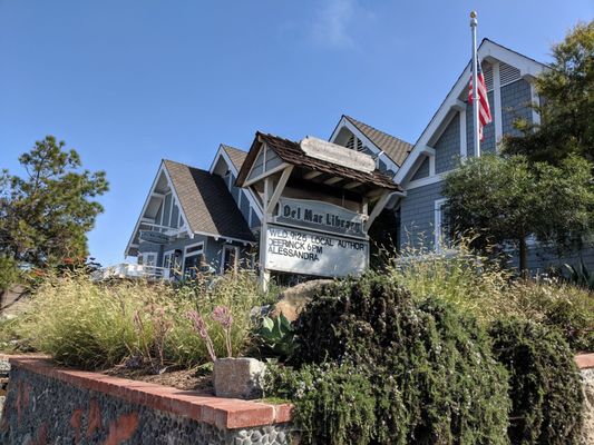 DEL MAR LIBRARY - Updated December 2025 - 31 Photos & 35 Reviews - 1309 ...