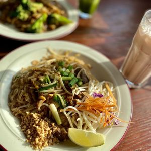 CHADA THAI RESTAURANT - Updated October 2025 - 180 Photos & 287 Reviews ...